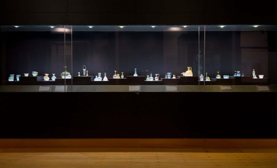 Liquid form: Ancient and contemporary glass - Ian Potter Museum of Art